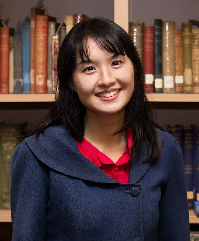 Ms Alice Pung